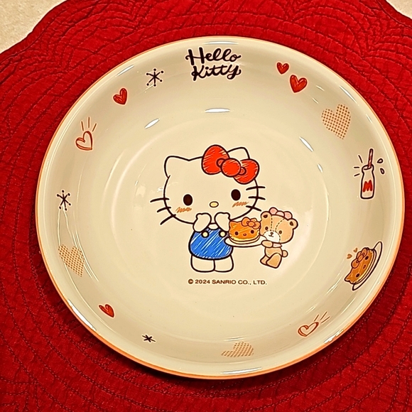 Hello Kitty | Dining | Hello Kitty 8 Bowl | Poshmark